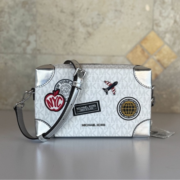 Michael Kors | Bags | Michael Kors Jeanie Small Trunk Crossbody Bag Mk ...